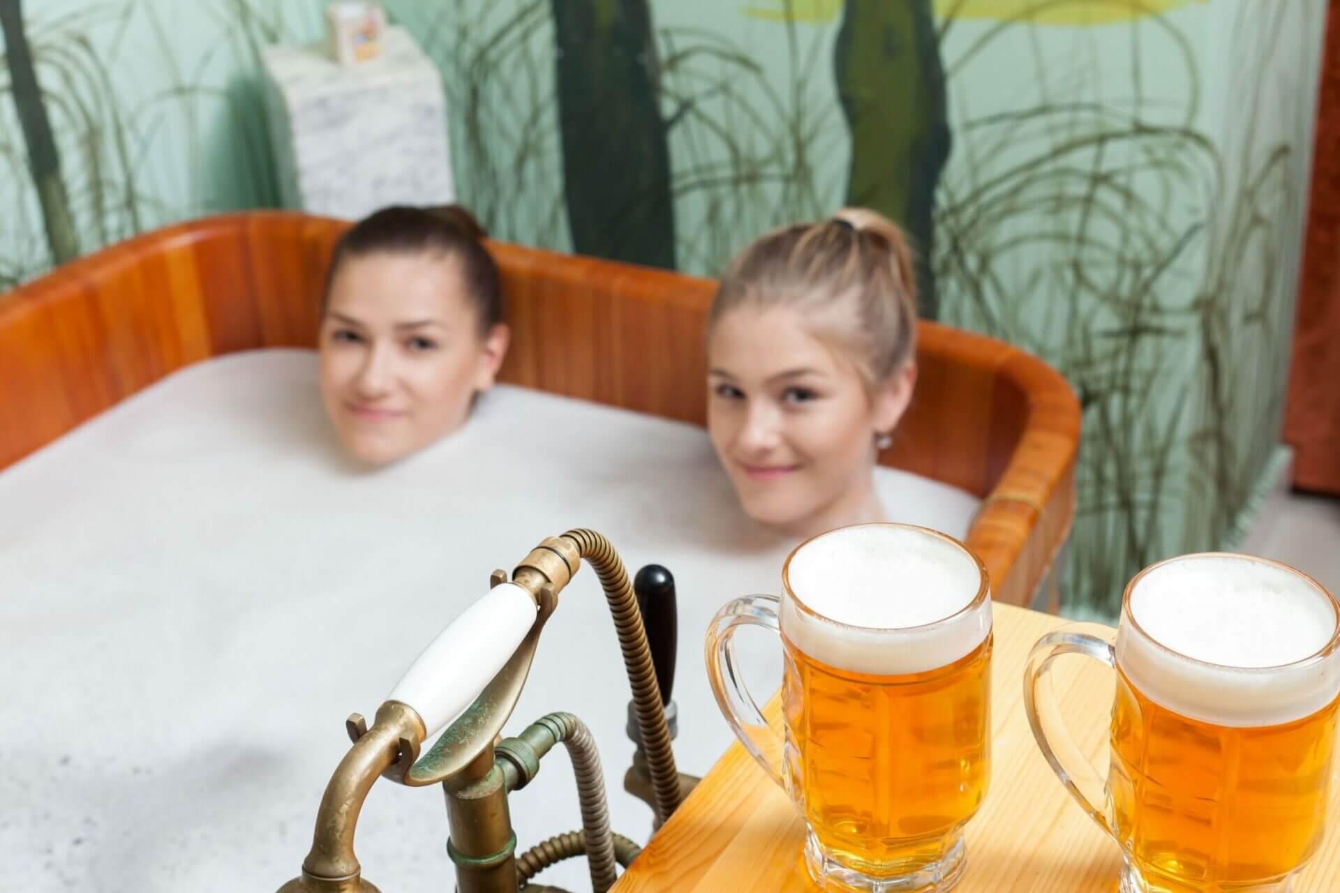 Top 5 Bubble Bath and Beer Pairing this Summer – TOA Waters